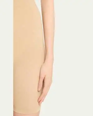 SKIMS Seamless Sculpt Mid-thigh Shorts - Clay