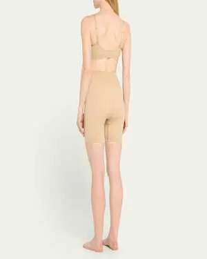 SKIMS Seamless Sculpt Mid-thigh Shorts - Clay