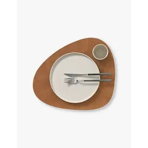 LIND DNA Curve Leather Table Mat