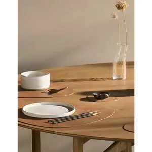 LIND DNA Curve Leather Table Mat