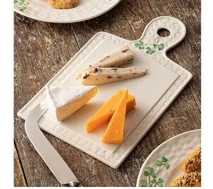 BELLEEK Pottery Classic Shamrock Cheese Board