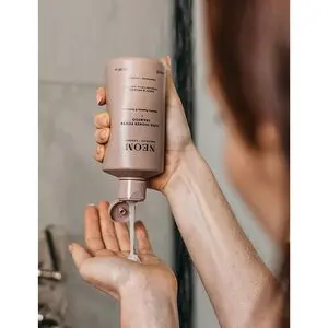 NEOM WELLBEING Super Shower Power Shampoo 300ml