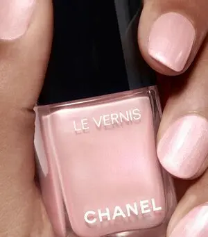 Chanel Nail Colour
