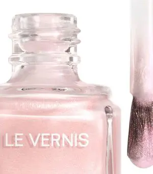 Chanel Nail Colour