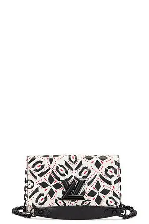 LOUIS VUITTON Portefeuille Twisted Wallet On Chain - Multi