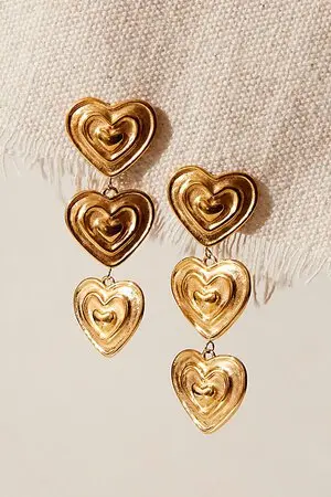 EVIE JEWELRY Heartbeat Dangle Earrings - Gold