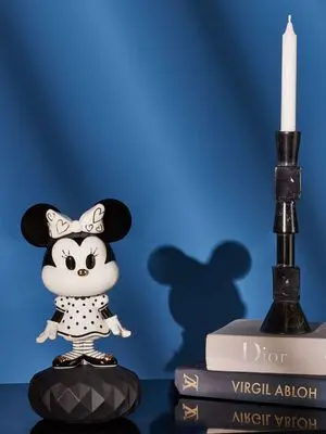 LLADRO Minnie Mouse Porcelain Sculpture