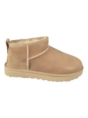 UGG Boots Sand