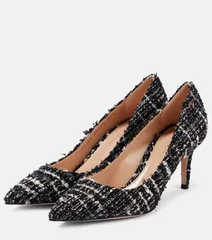 GIANVITO ROSSI 70 Bouclé Pumps - Black