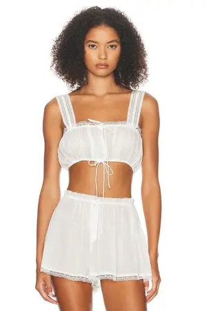 HELSA Voile Camisette Top In White - Ivory