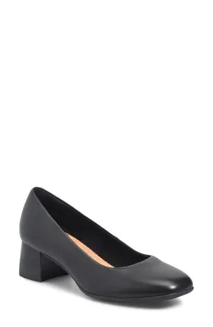 COMFORTIVA Peach Leather Pumps - Black