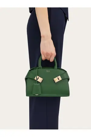 FERRAGAMO Hug Handbag Xs - Green