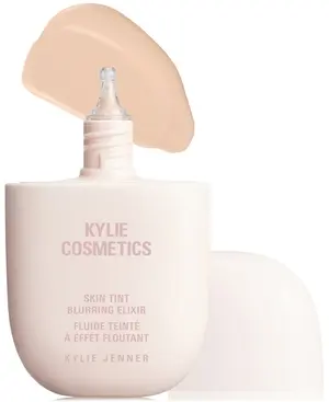 KYLIE COSMETICS Skin Tint Blurring Elixir Foundation 2c