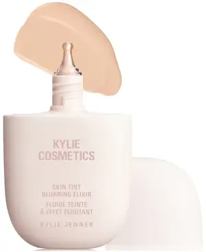 KYLIE COSMETICS Skin Tint Blurring Elixir Foundation 2w