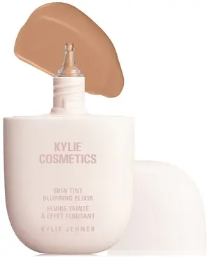 KYLIE COSMETICS Skin Tint Blurring Elixir Foundation 6n
