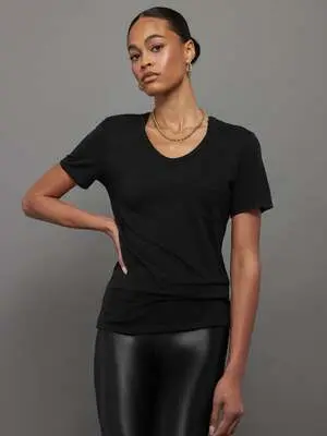 Carbon38 Short Sleeve Pocket T-shirt - Black