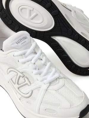 Valentino Garavani Vlogo Easyjog Sneakers - White