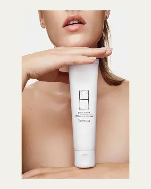 HOURGLASS Equilibrium Rebalancing Cream Cleanser, 1 Oz - One-color