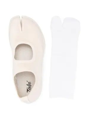 TABI FOOTWEAR Asymmetric-toe Sneakers - Neutrals