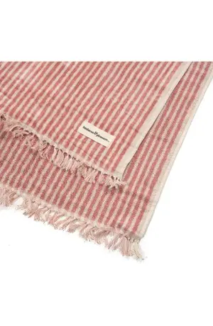 BUSINESS & PLEASURE The Beach Towel