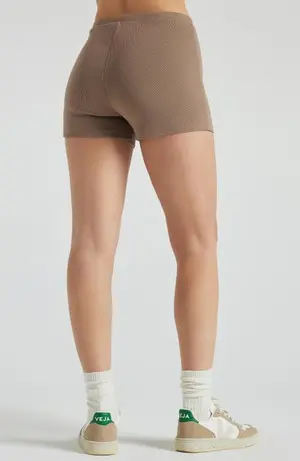 LOSANO Serene Rib High-waisted Shorts - Pine Bark
