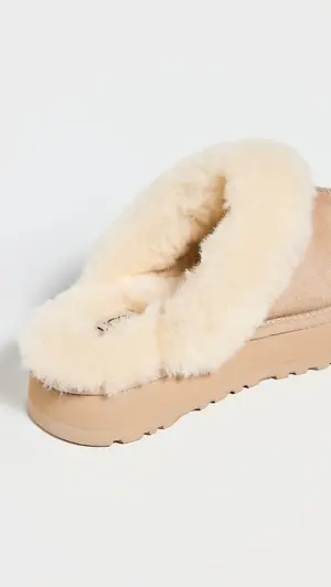 UGG Disquette Slippers - Sand