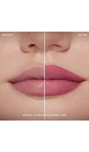 TOO FACED Lip Injection Lip Shaper