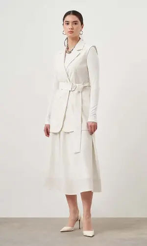 MIZALLE Pleated Midi Skirt - Ecru