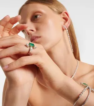 Yeprem 18kt White Gold Ring With Diamonds And Emerald