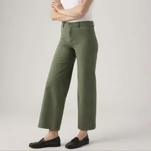 LEVI'S Chino Pants - Shady Thyme