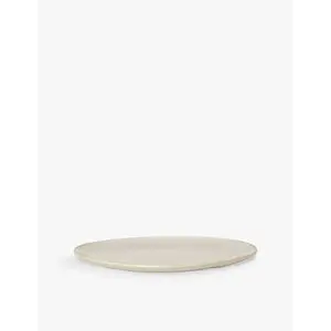 FERM LIVING Flow Medium Porcelain Plate 22cm - Off-white Speckle