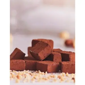 LAVORATTI 1938 San José Cocoa-coated Giffoni Hazelnut Truffles 200g
