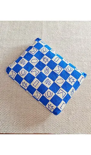 DUSEN DUSEN Embroidered Dog Bed In Blue - Tile