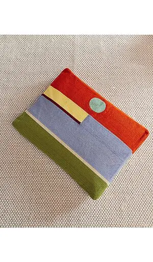 DUSEN DUSEN Embroidered Dog Bed - Desert