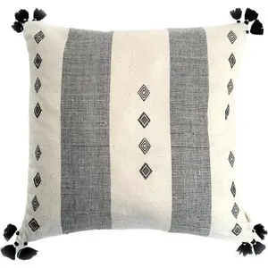 NIMMIT Trekant Handwoven Pillowcover Only - Natural/black