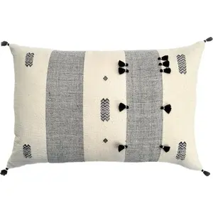 NIMMIT Sti Handwoven Pillowcover Only - Natural/black