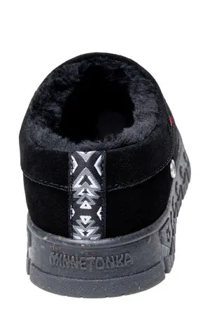 Minnetonka Neva Faux Fur Lined Slipper - Black