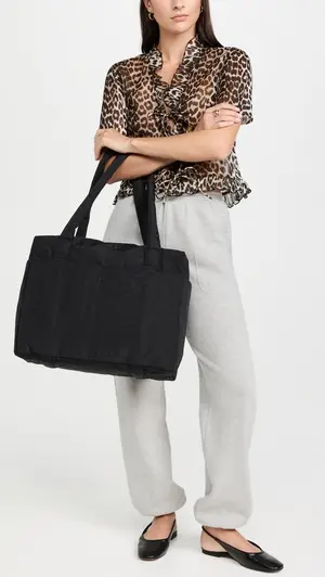 Baggu Small Cloud Carry-on Bag