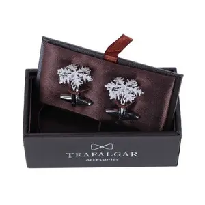 Trafalgar Let It Snow Snowflake Novelty Cufflinks