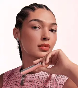 Givenchy Rose Perfecto Beautifying Lip Balm - Beige