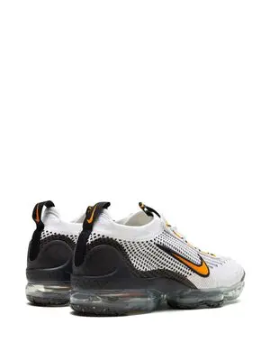 Nike Air Vapormax 2021 Flyknit Sneakers - White