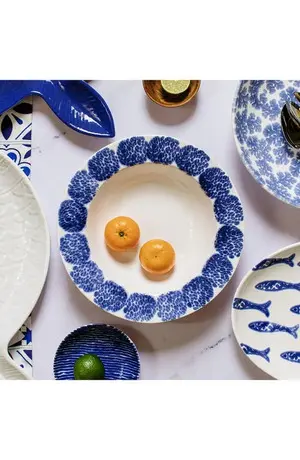 VIETRI Santorini Rimmed Serving Bowl