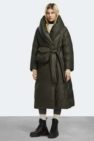 Canada Goose Elie Blanket Wrap Coat - Volcano