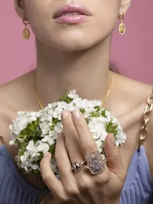 BUDDHA MAMA 20kt Yellow Hamsa Ring