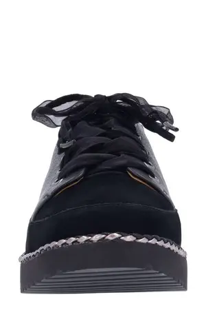 L'AMOUR DES PIEDS Zaina Platform Sneakers