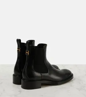 Chloé Marcie Leather Chelsea Boots - Black