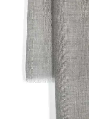 D4.0 Fringed Scarf - Grey