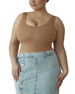 PINSY Scoop Neck Hourglass Shapewear Cheeky Bodysuit