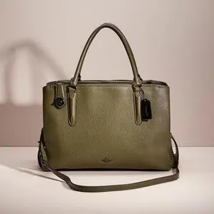 COACH Brooklyn Carryall 34