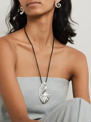 YSSO The Birth Of Venus Sterling Necklace - Silver